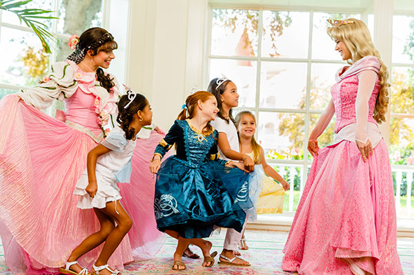 Experience Disney Magic Together | Walt Disney World Resort