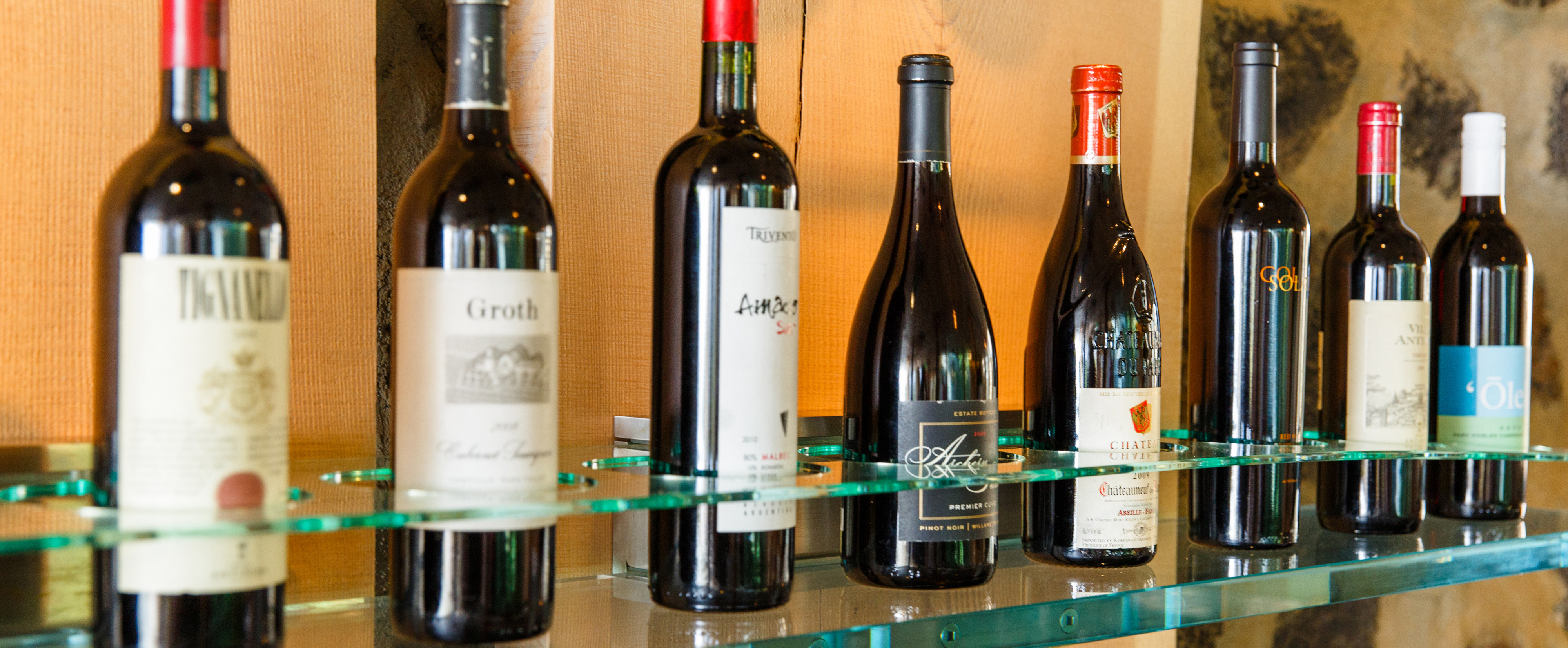 AMAAMA Hawaiian Cuisine Restaurant | Aulani Hawaii Resort & Spa